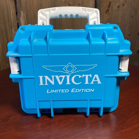 Invicta | Accessories | Invicta Limited Edition Collector Case | Poshmark